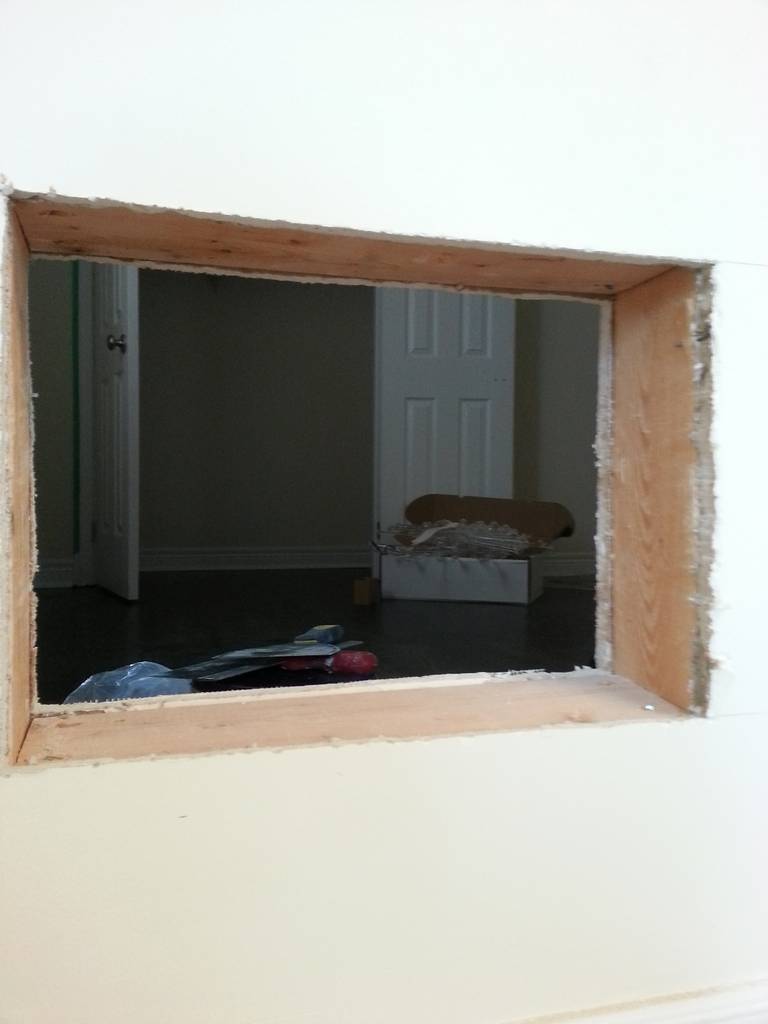 DIY Cat Tunnels / Doors / Pass Through / Bypass between rooms - DIYable.com