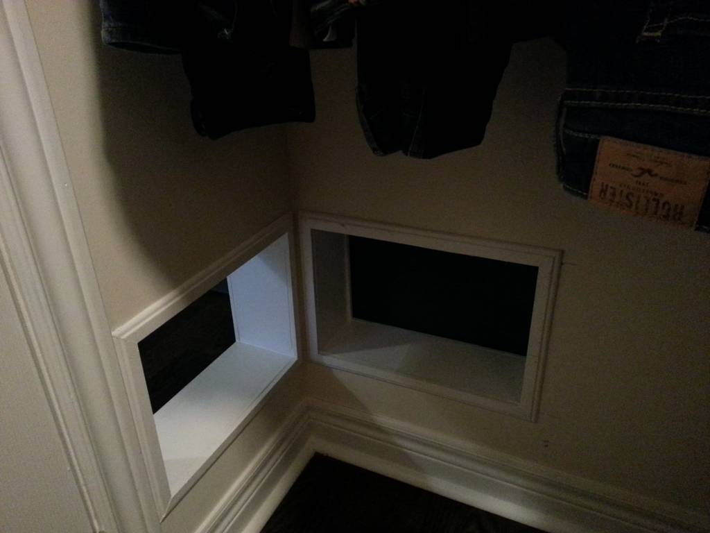 DIY Cat Tunnels / Doors / Pass Through / Bypass between rooms - DIYable.com